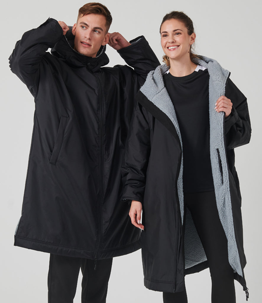 Adults All Weather Changing Robe – Spotlight Merchandise